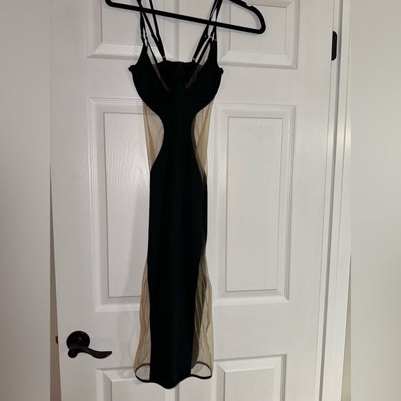 House of CB | Dresses | House Of Cb Body Con Black Dress With Mesh ...